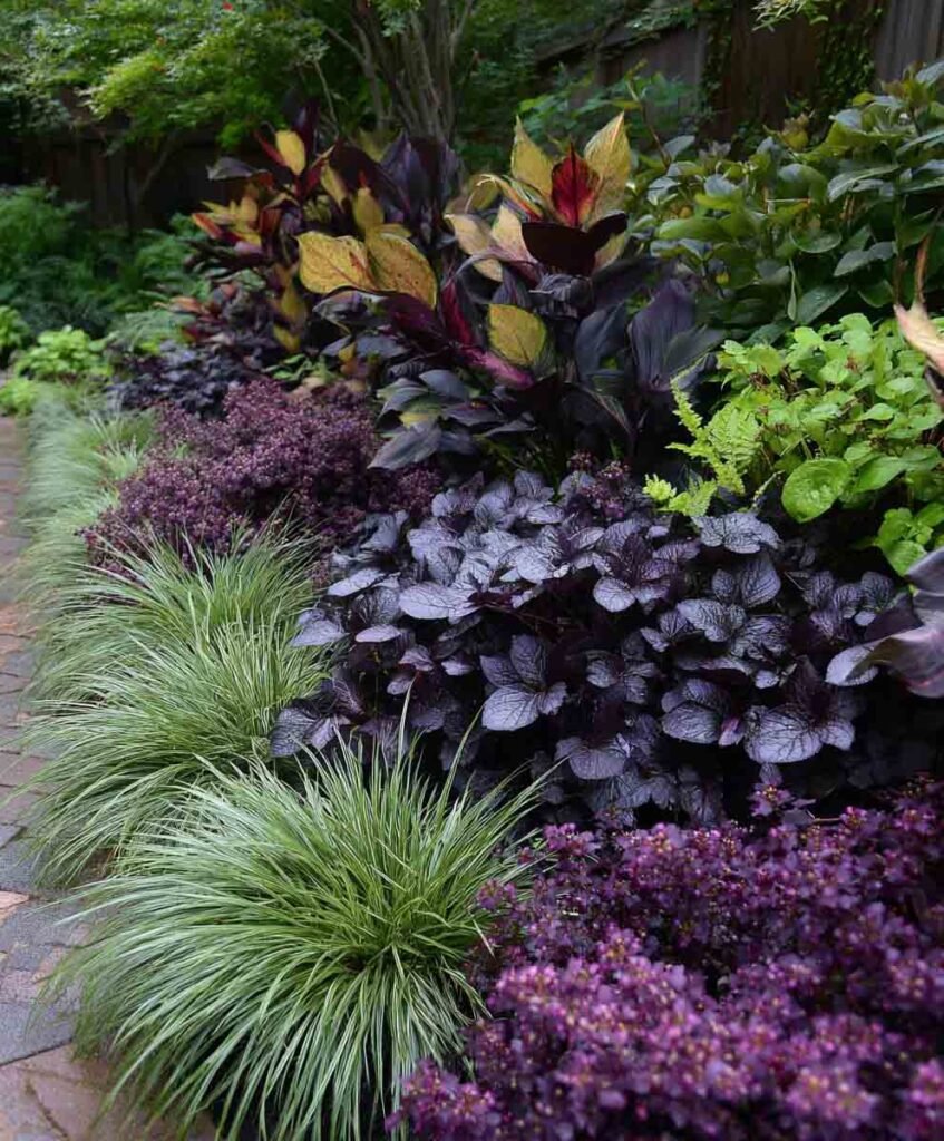 12 Gothic Garden Ideas That Are Jaw-Dropping, Budget-Friendly, And ...